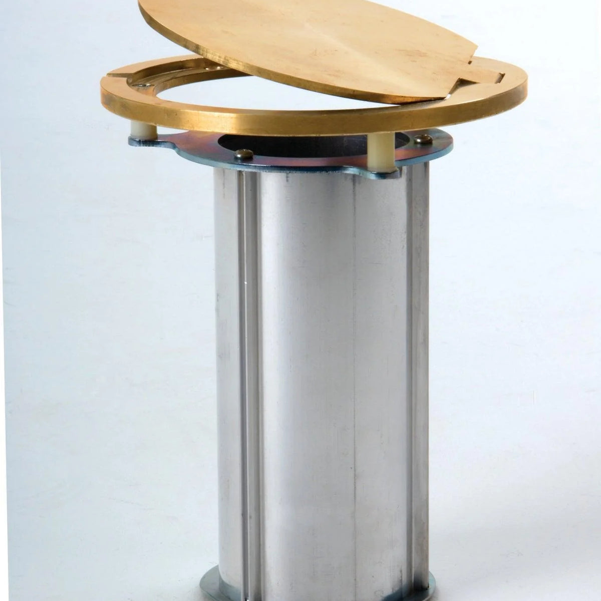 Bison 3" Indoor Tennis Floor Socket/Floor Plate – League Outfitters